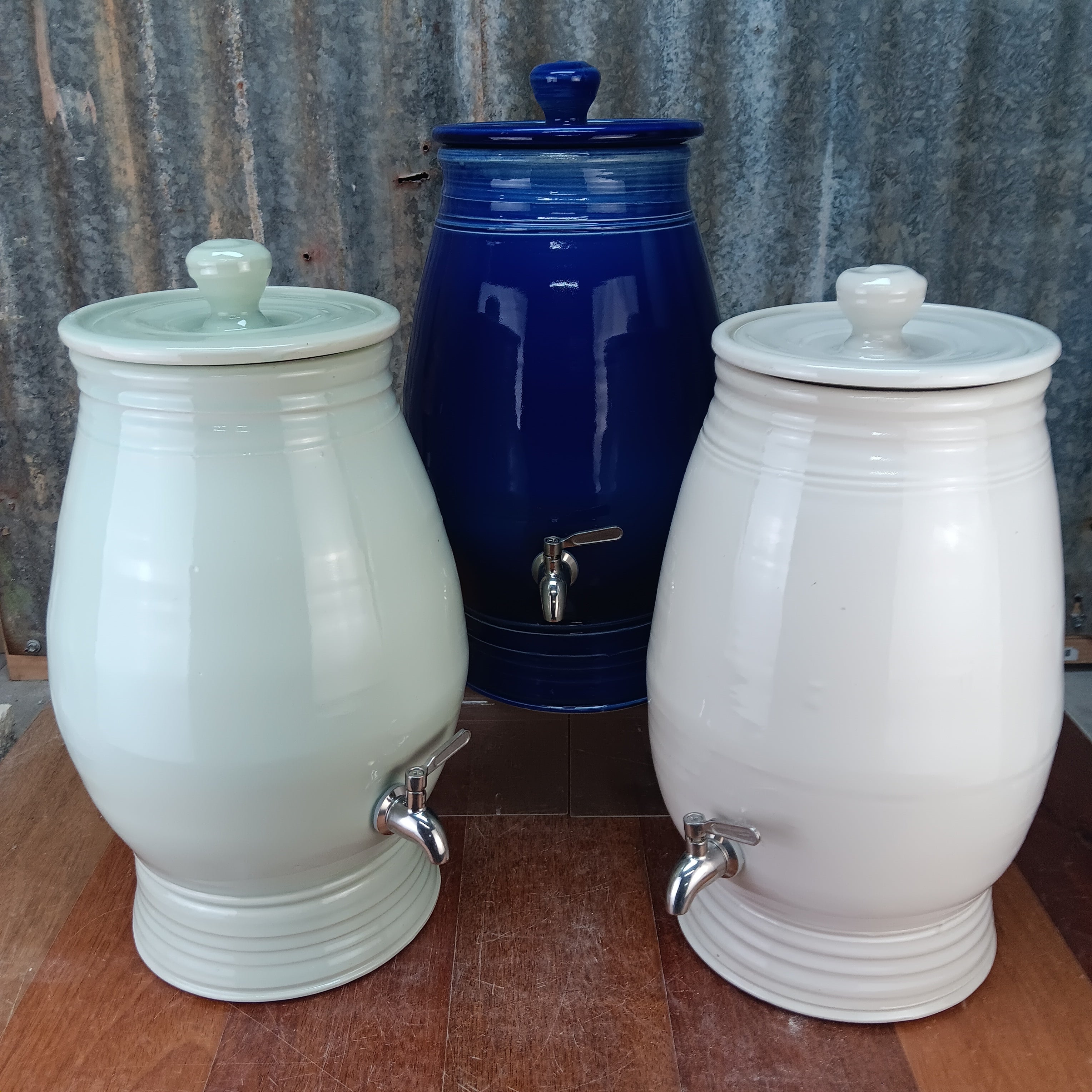 Clearance Sale Water Pots – Peter Wallace Pottery