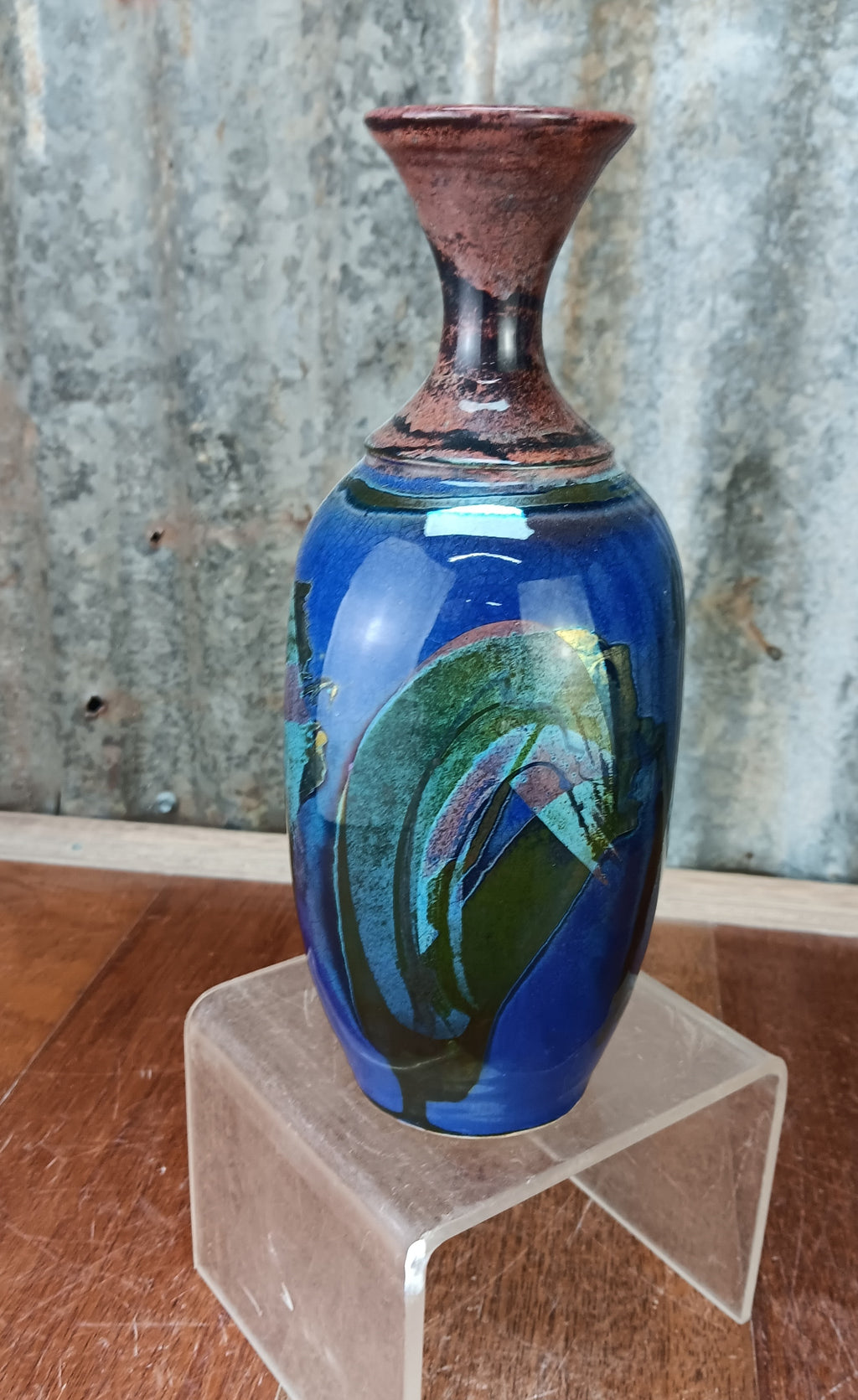 Araibian Luster Vase Small – Peter Wallace Pottery